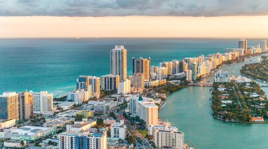 Discovering Scott Keever: Miami’s Charismatic Influencer